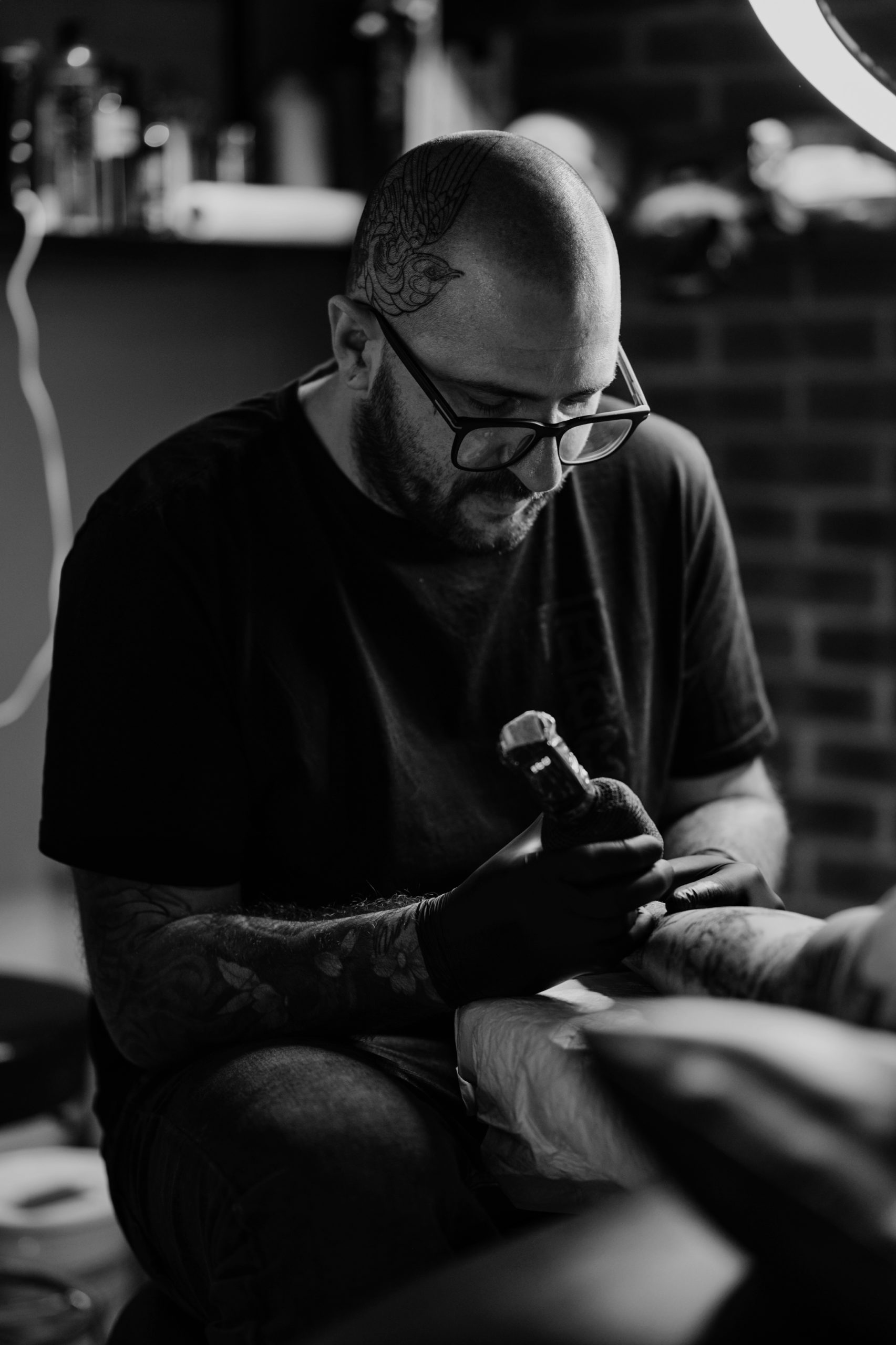Descriptive Art Collective - Tattoo Studio